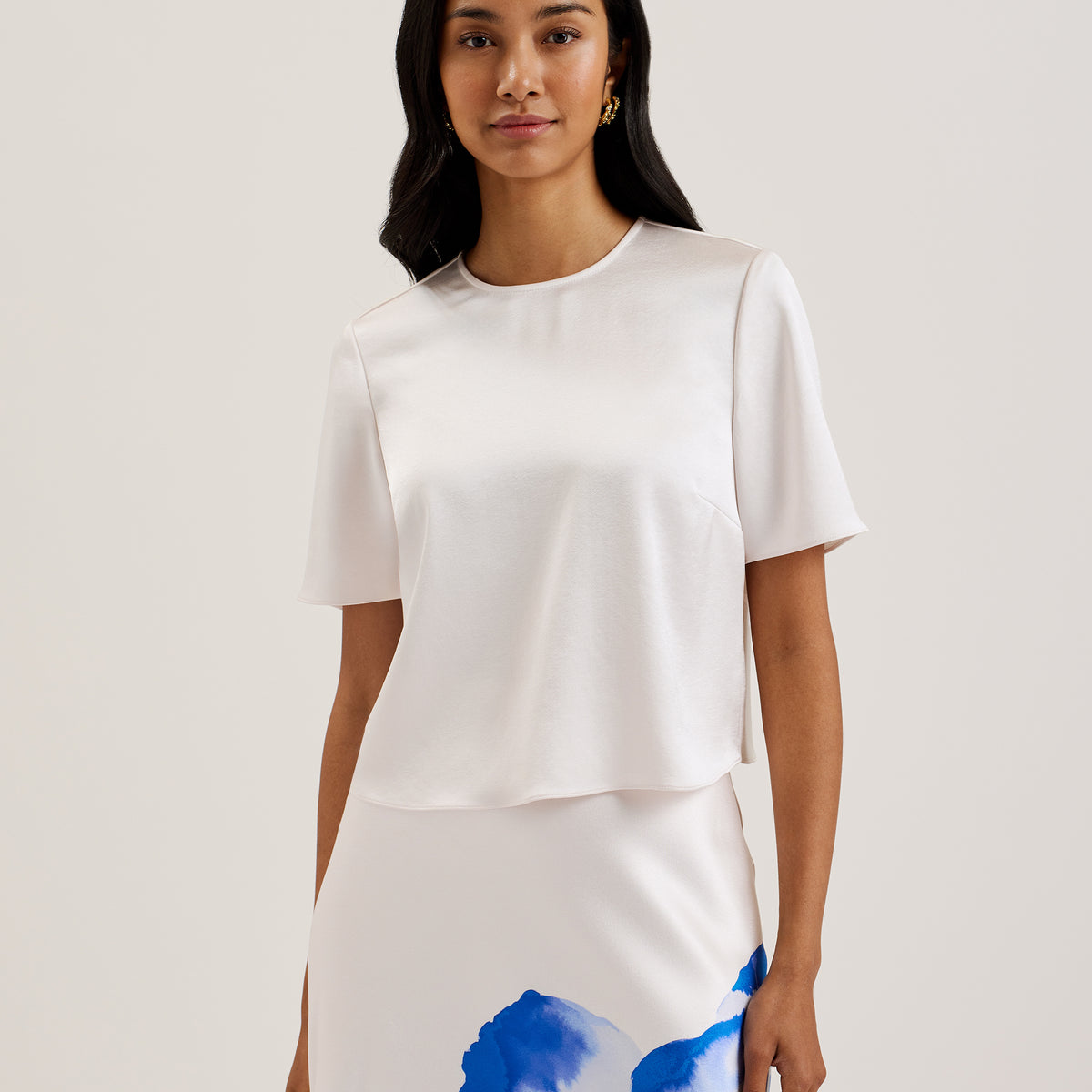 Women's Siroi-Short Sleeve Satin Crew Neck Top Ivory – Poseidon Brands ...