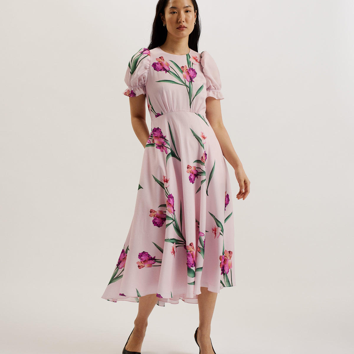 Women's Meriel-Midi Tea Dress With Puff Sleeves Lt-Pink – Poseidon ...